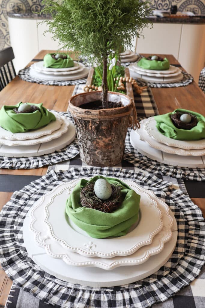 Amazing Easter Decorations: How to make Fast and Easy